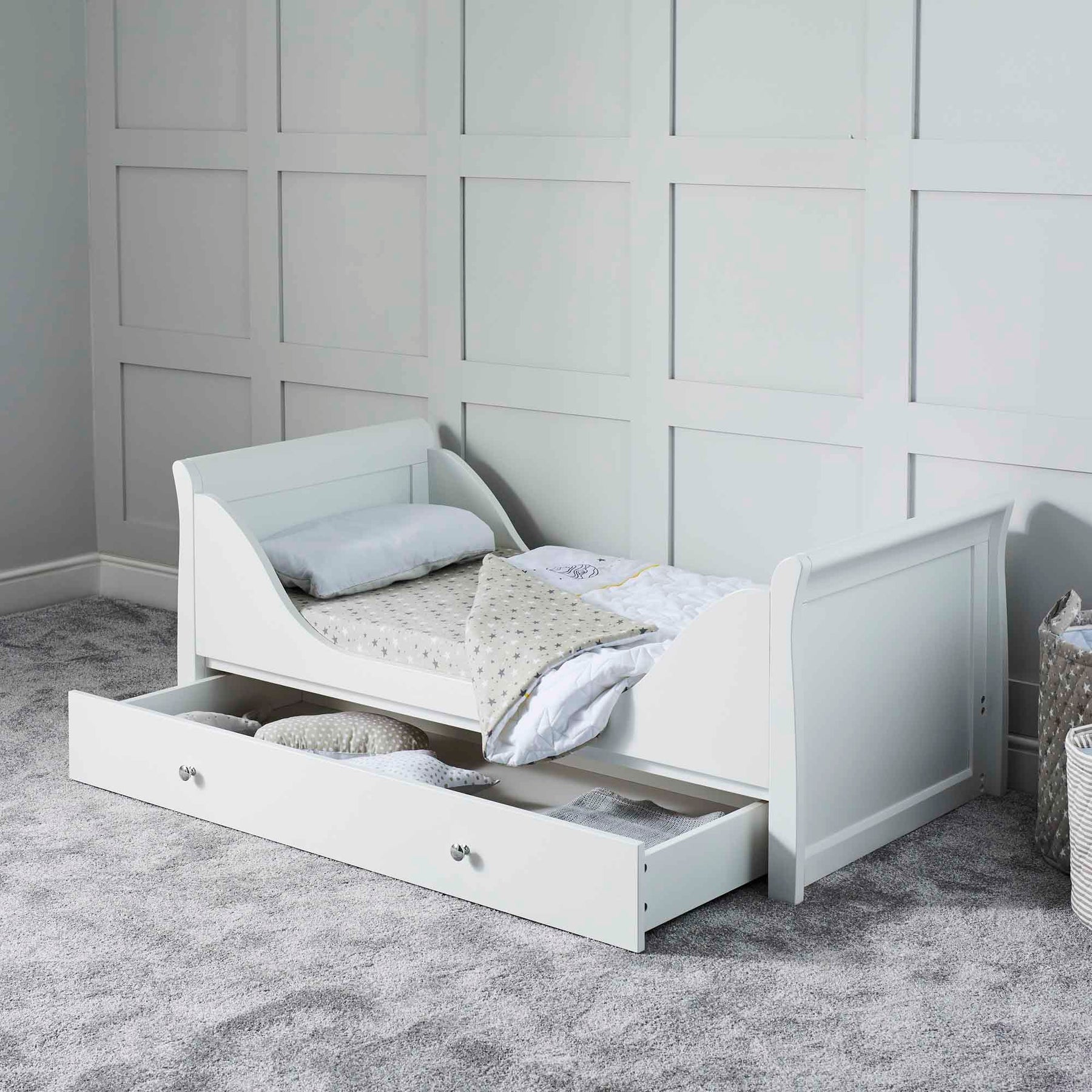 Snowdon Sleigh Cot Bed | Furniture | Ickle Bubba